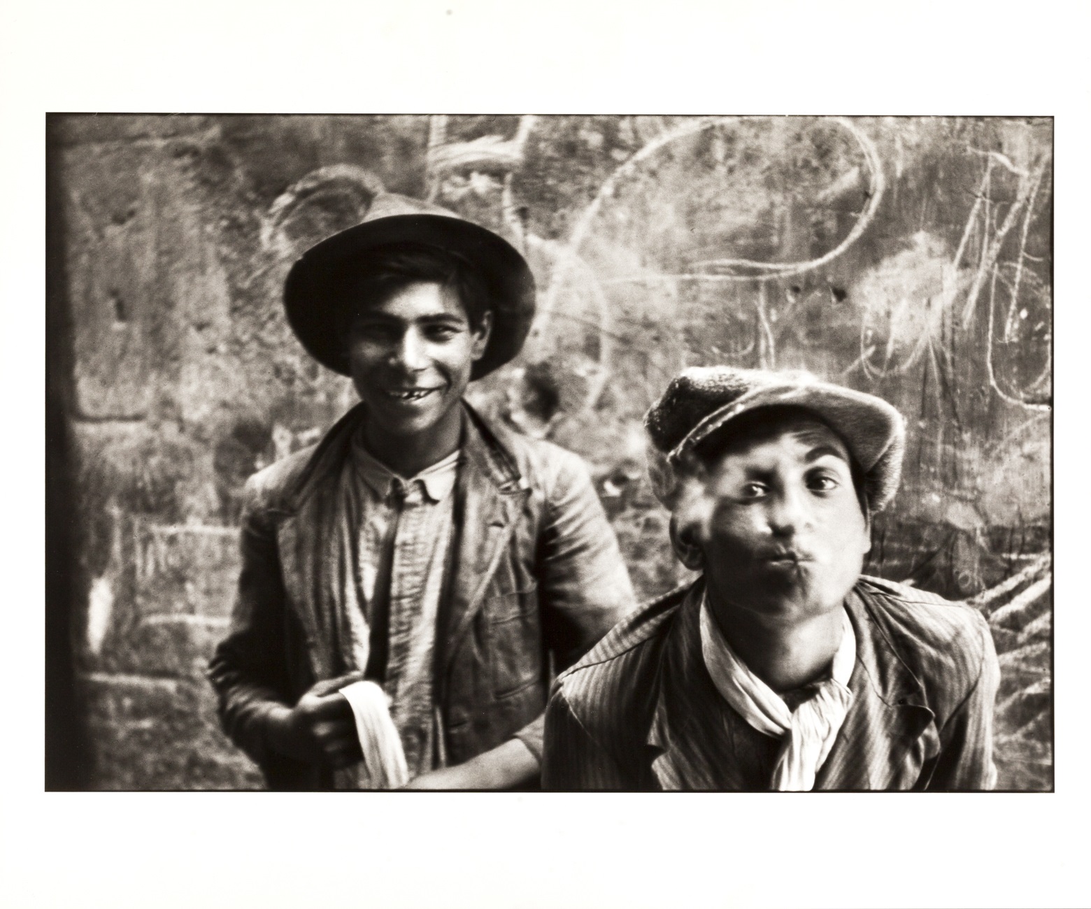 Lot 113 - HENRI CARTIER-BRESSON (1908–2004)